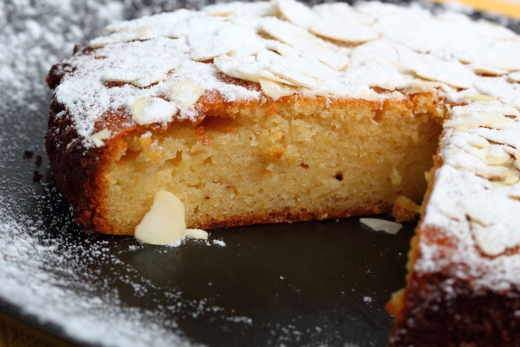 Gâteau fondant aux amandes – Gâteaux & Délices