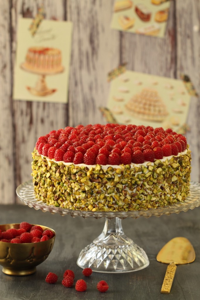 Gâteau aux framboises et pistache – Gâteaux & Délices