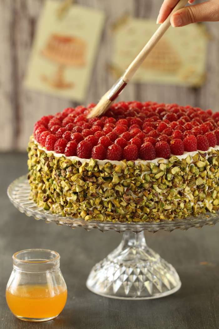 Gâteau aux framboises et pistache – Gâteaux & Délices